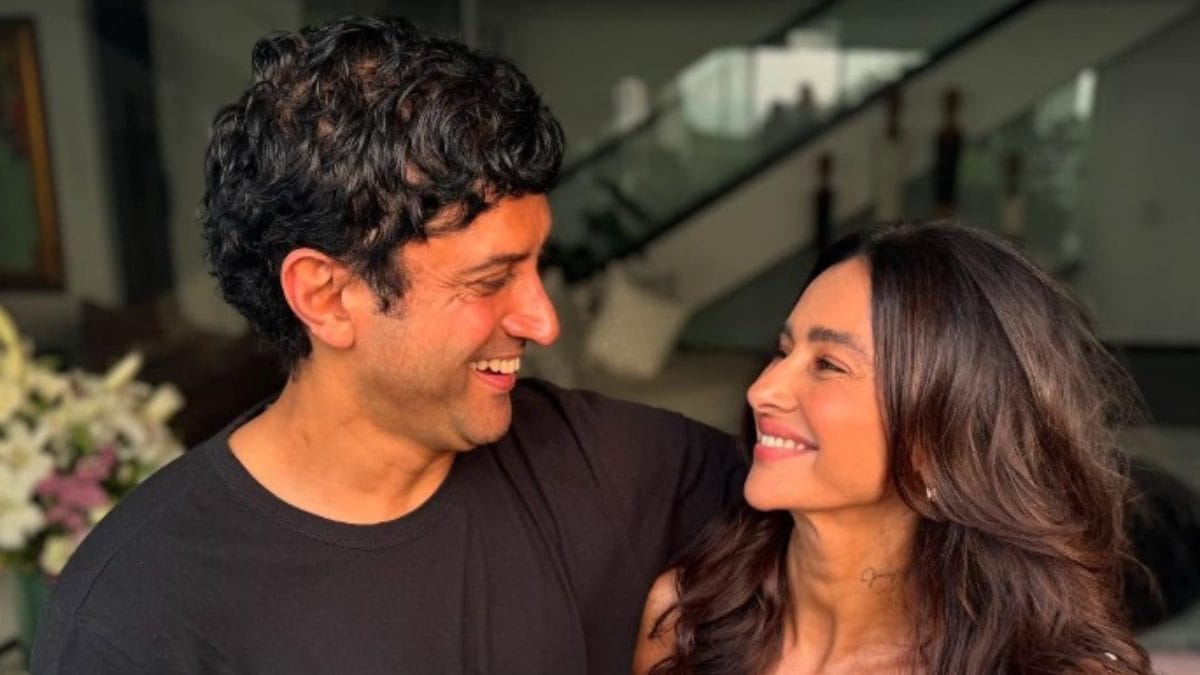 Shibani Akhtar Pens A Sweet Note For ‘Happy Star’ Farhan Akhtar, Says ‘Happy This Life With You ...