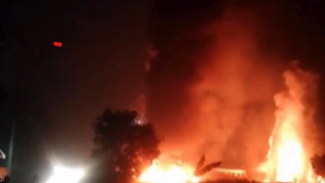 Massive Fire Breaks Out After Multiple Explosions In Greater Noida Chemical Factory | India News ...