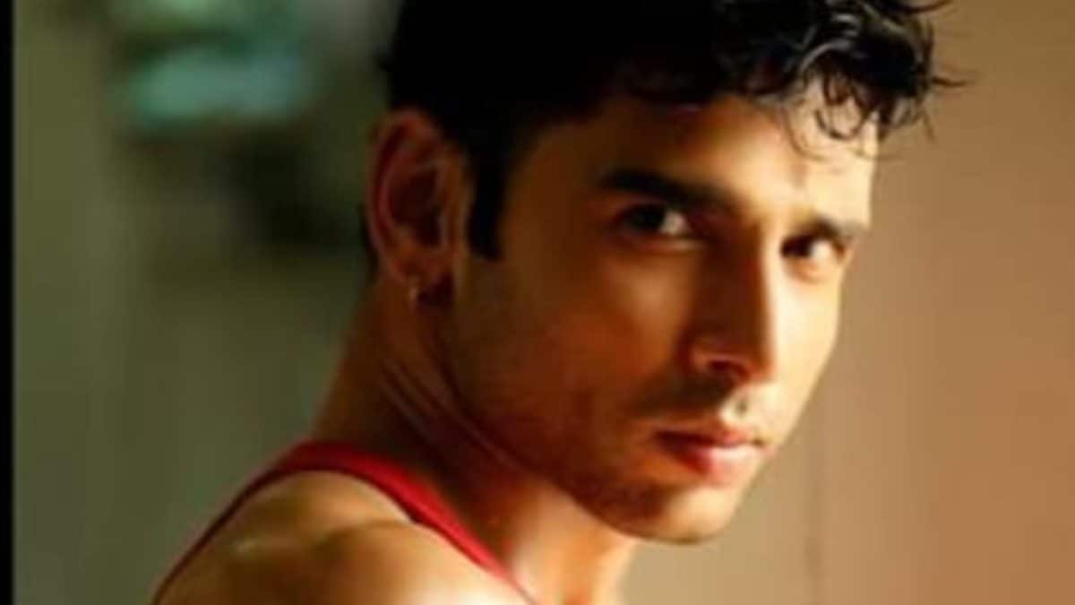 Bhojpuri Actor Sudip Pandey Dies Of Heart Attack In Mumbai | Movies ...