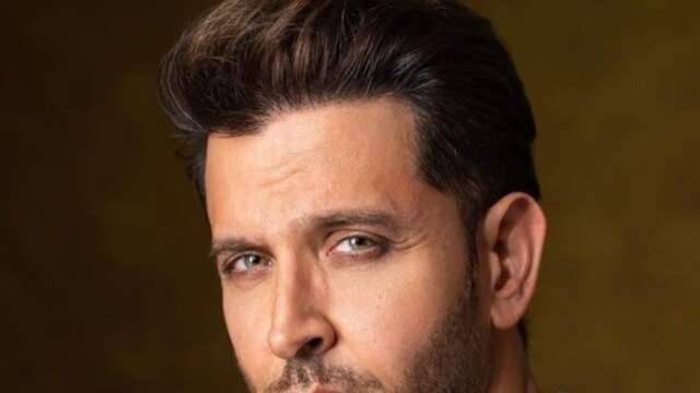 Hrithik Roshan Would Be 'Sad' During Kaho Naa Pyaar Hai Shoot, Says Mom ...