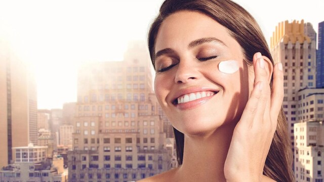 Top Pollution Defence Skincare Products to Protect Your Skin in 2025 ...