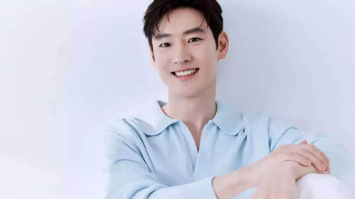Lee Je-hoon Takes Charge As M&A Expert In The Art Of Negotiation Teaser ...