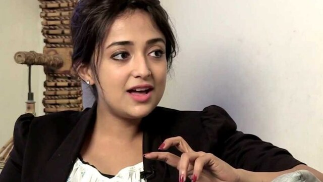 Monali Thakur Denies Hospitalisation Rumors: ‘I Was Unwell Due To Flu ...