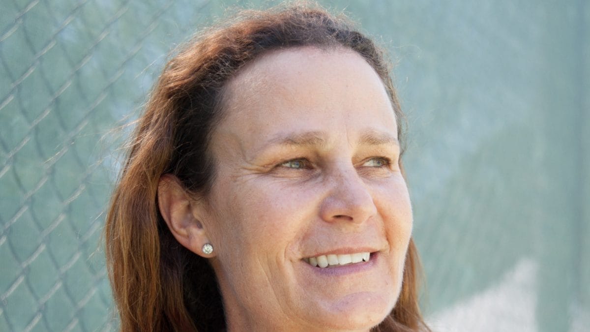 Tennis Great Pam Shriver Says Trophies Stolen After Los Angeles Fires ...