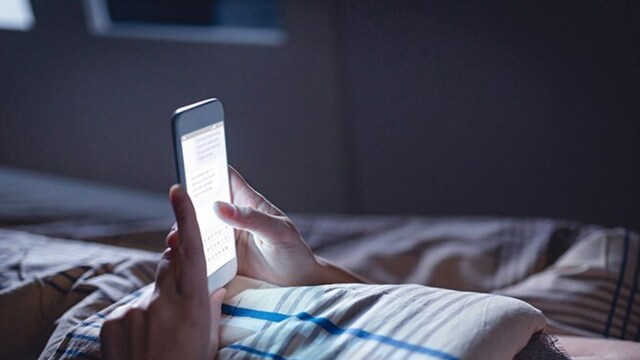 Do You Watch Reels Before Bedtime? This Study Claims It May Lead To ...