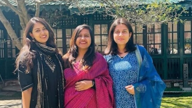 UPSC Interview: Suit Or Saree? Top Dress Code Tips And Common Mistakes ...