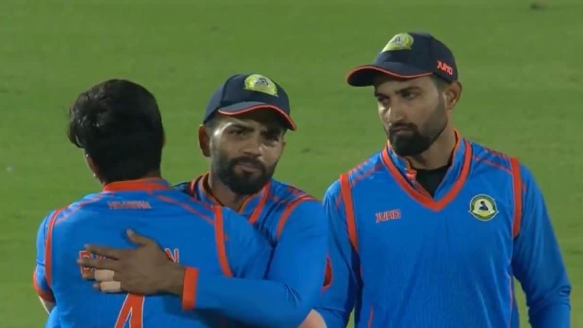 Vijay Hazare Trophy 2025: Vidarbha Outclass Maharashtra By 69 Runs To ...