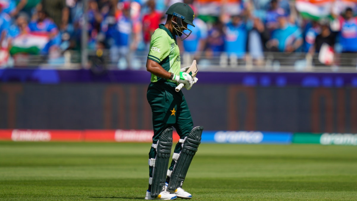 'Choose Your Words Carefully': Babar Azam's Father Lashes Out At PAK ...