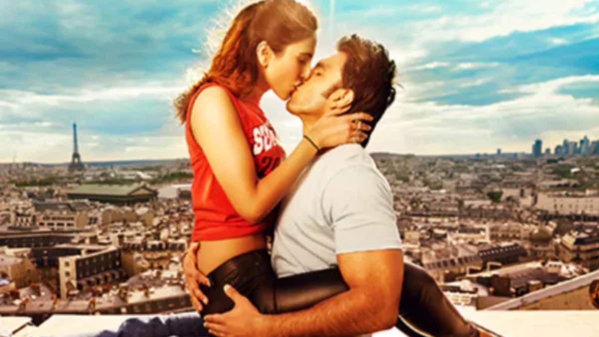 Happy Kiss Day 2025: Who Did The First Kiss In Hindi Cinema? Bollywood Movie With Most Kisses ...