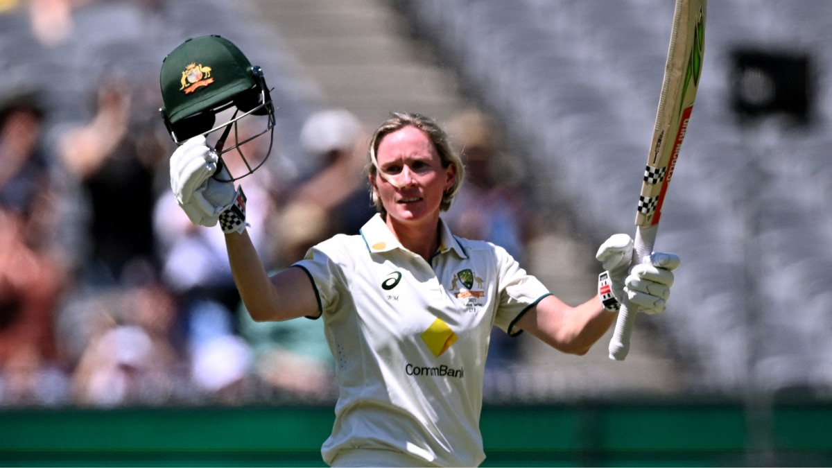 Beth Mooney Creates History, Becomes First Australia Women's Cricketer ...