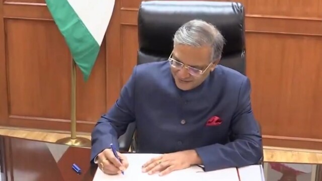 'ECI Will Always Be With Voters': Gyanesh Kumar Takes Charge As Chief ...