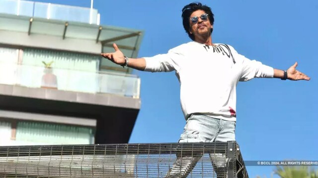 Shah Rukh Khan's Mannat Renovation Faces NGT Hurdle, Activist Raises ...