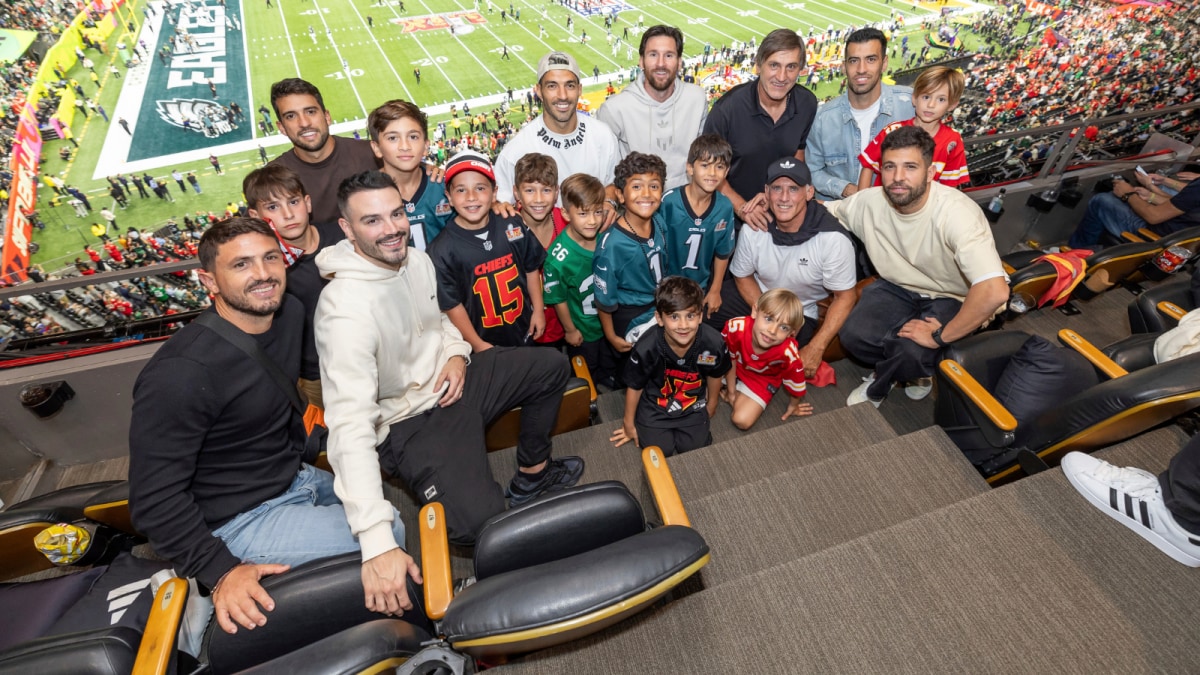 Lionel Messi’s Super Bowl Appearance Dominates Social Media, Fans Say ...