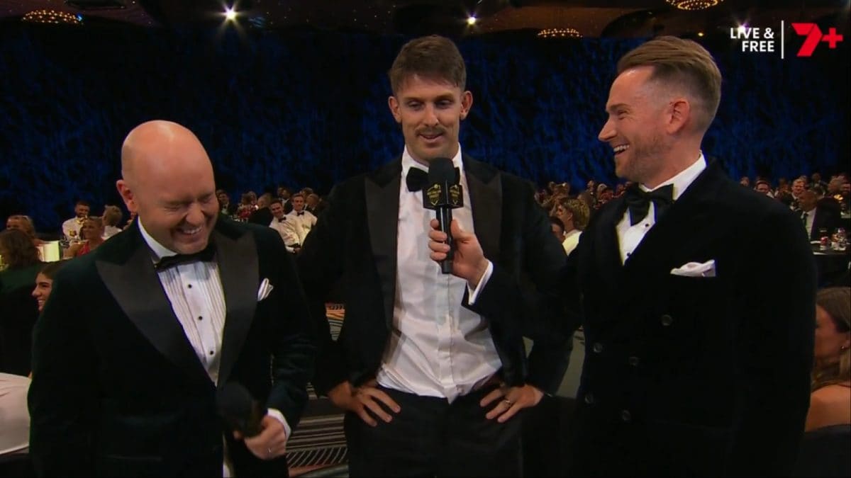 'Prior To December, I Felt A Lot Of Love': Mitchell Marsh Jokes About ...