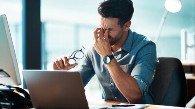 Staring At Screens All Day? Ophthalmologist Shares How To Save Your ...