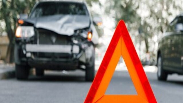 This China Man Found Love In A Car Crash, We Are Not Joking | Viral ...