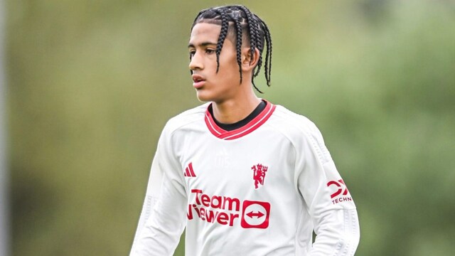 Manchester United's 'Kid Messi' JJ Gabriel Puts Up Enthralling Show ...