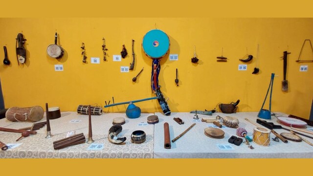 Kumbh Chronicles: Visitors Flock To See Nagas’ 2,000-Year-Old Weapons ...