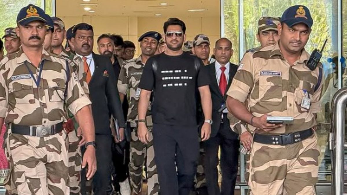 Is IPL 2025 MS Dhoni's Last Hurrah? 'Thala' Sparks Retirement Rumours ...