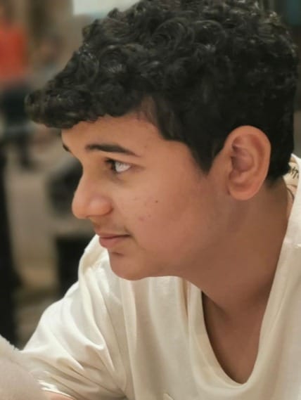 Sonu Nigam’s Son Nevaan Makes Instagram Debut With Killer Gym Selfies ...