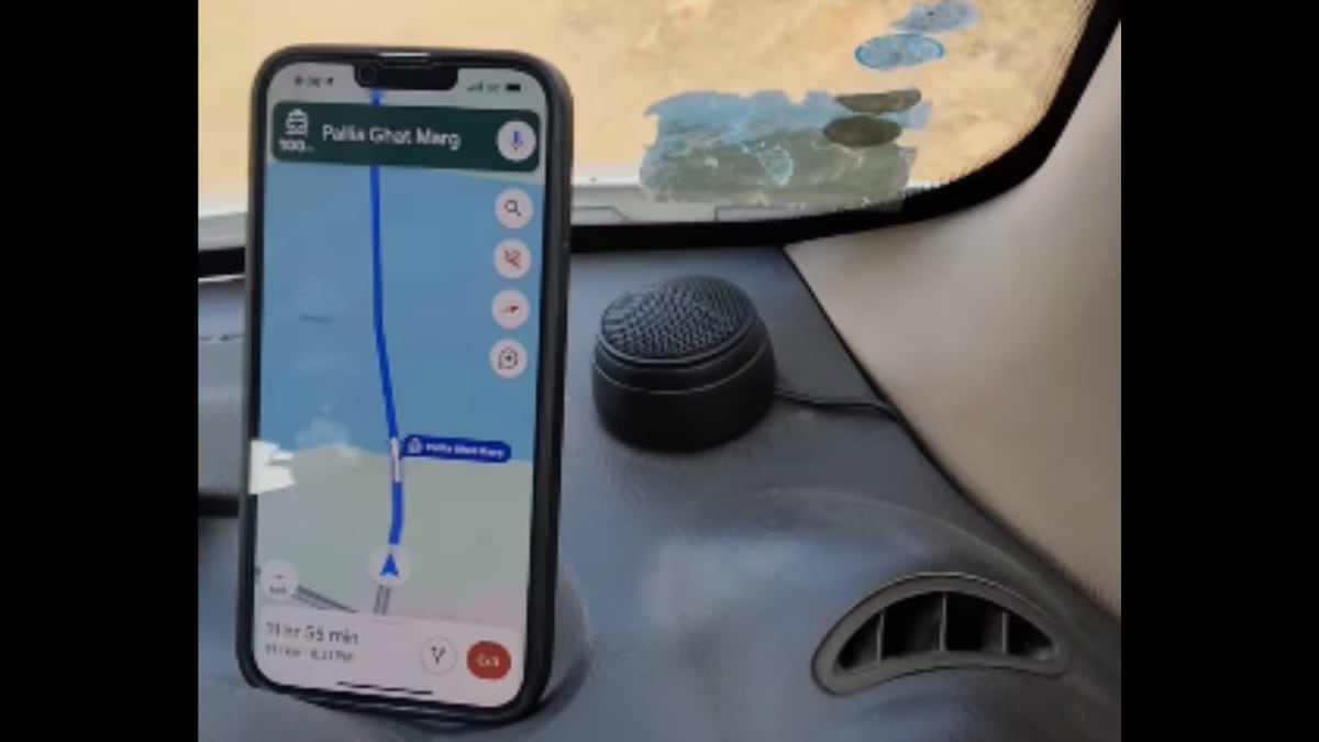 Another Google Maps Error Leads Delhi Driver Into Buxar Pond | Watch ...