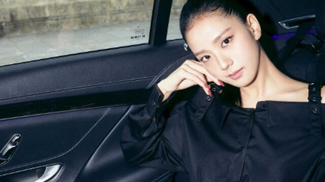 Jisoo Claims Gaming Is Her Biggest Expense: 'I Think Of It As An ...