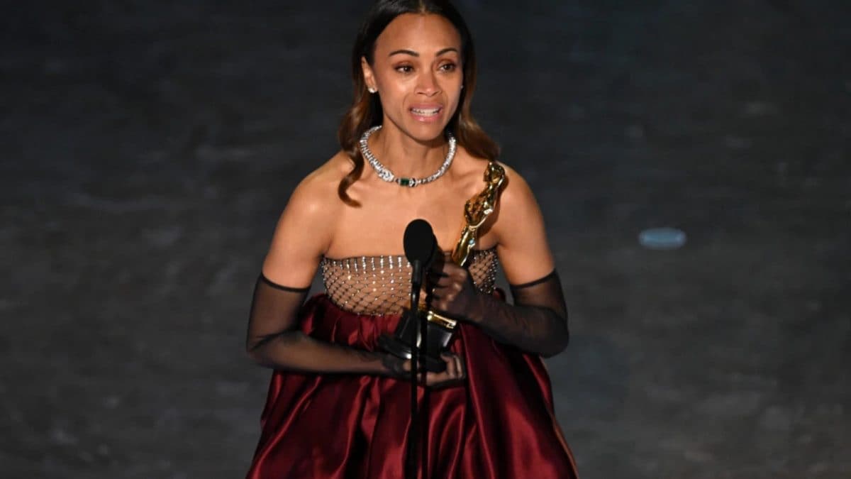 Zoe Saldaña Sobs Uncontrollably As She Wins 1st Oscar, Says 'I'm A ...