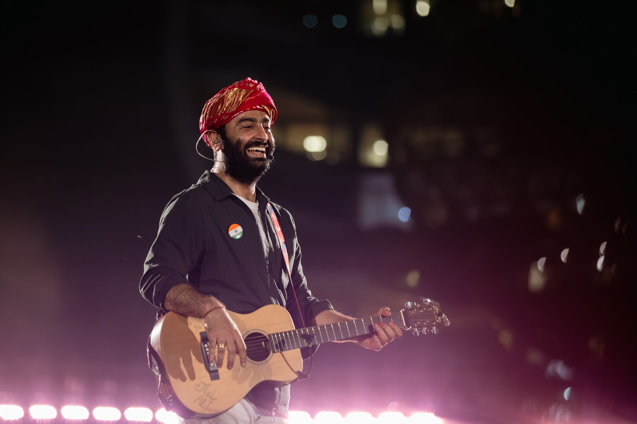Arijit Singh Captivates Mumbai With A Magical And Unforgettable Concert ...