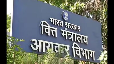 Income Tax Department Cracks Down On Fake I-T Refunds, Conducts Raids ...