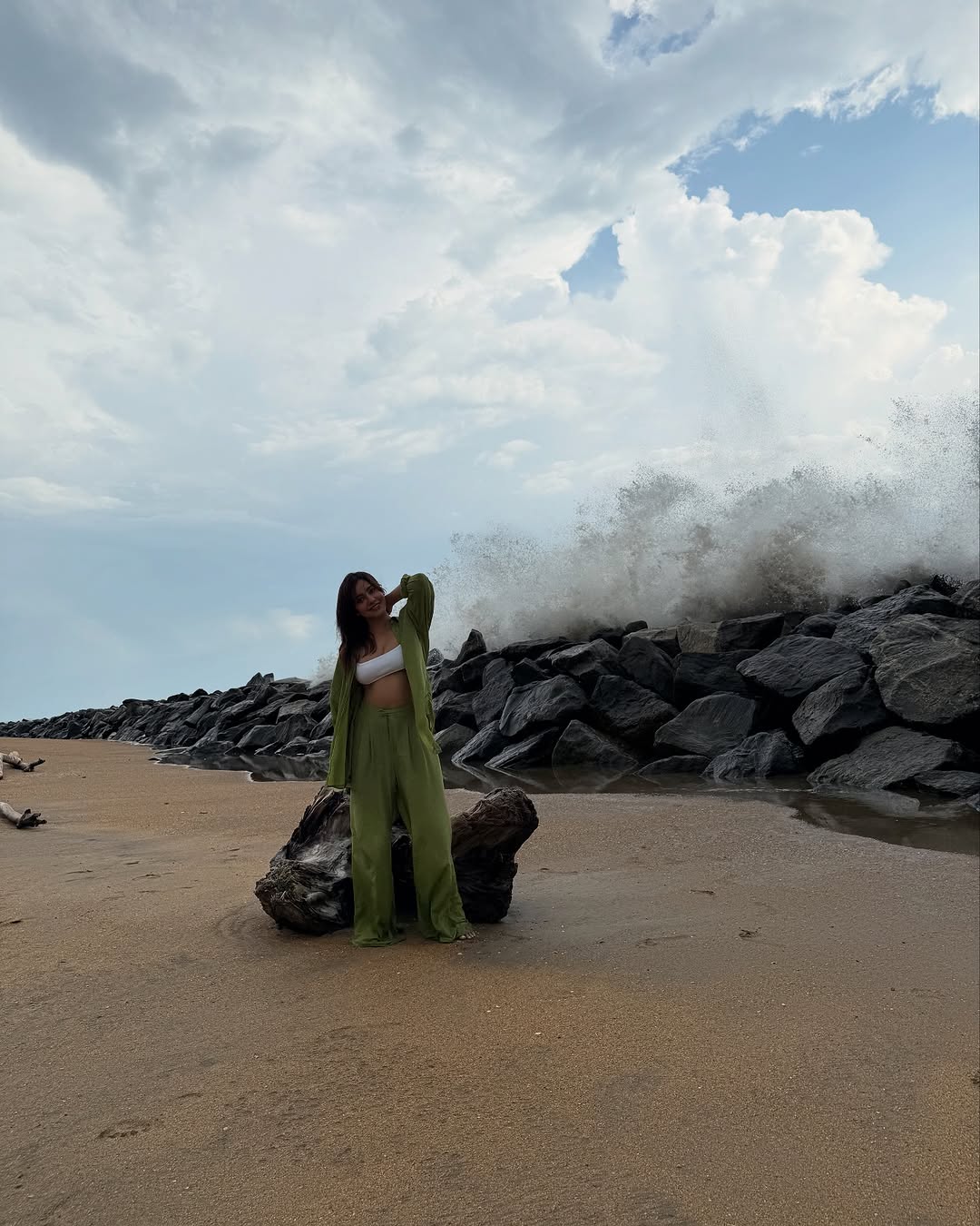 Neha Sharma Embraces Island Beauty In Sri Lanka, See Pics