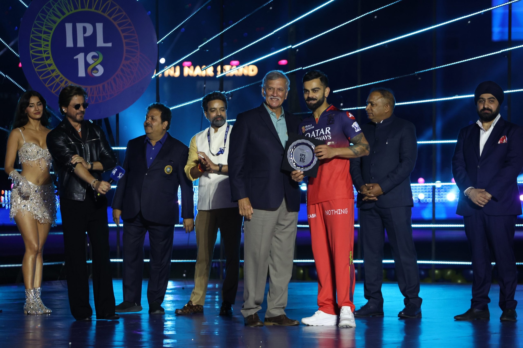 Shah Rukh Khan, Shreya Ghoshal Headline IPL 2025 Opening Ceremony At ...