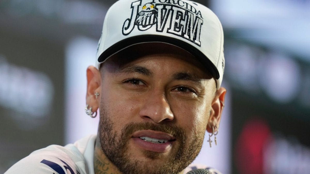 Injured Neymar Out Of Brazil World Cup Qualifiers | Football News - News18