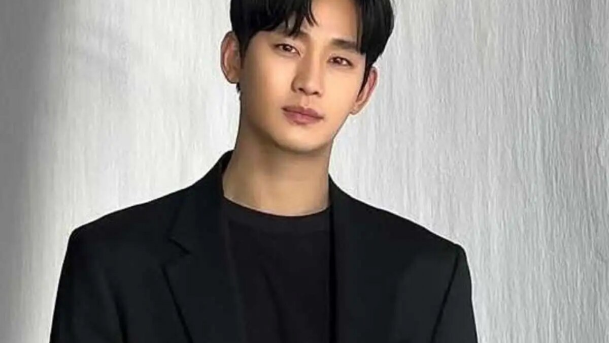 Is Kim Soo Hyun Using Ko Joon Hee’s Past Struggles As Protection? Here ...