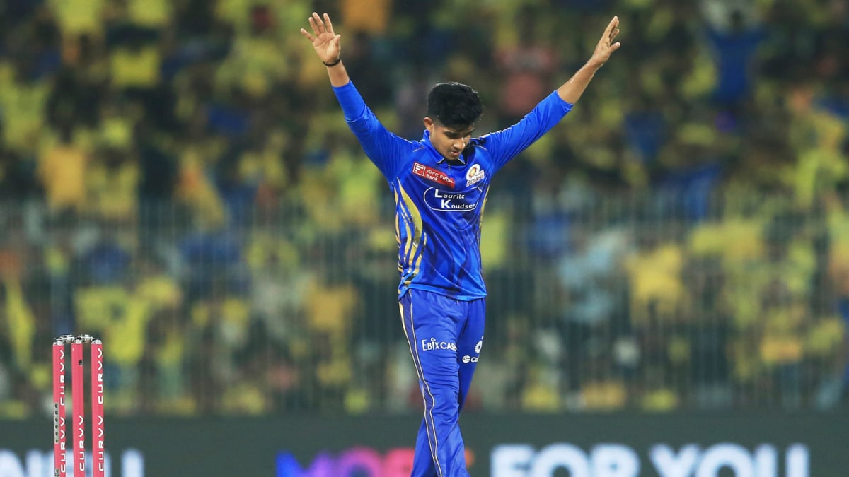 Meet Vignesh Puthur: Son of Auto Rickshaw Driver Who Picked Three ...