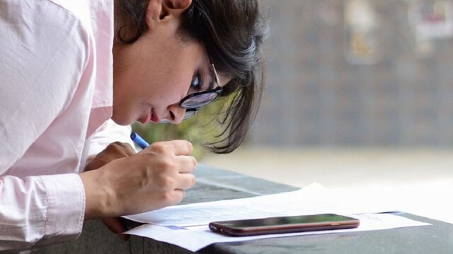 MHT CET Answer Key 2025 Out For PCM Group, Raise Objection By May 24 ...