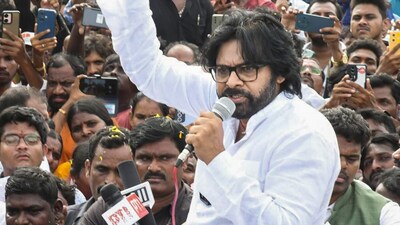 Pawan Kalyan's 'Oppose Hindi But Dub Movies' Jab At Tamil Nadu Adds Fresh Spark, Prakash Raj ...