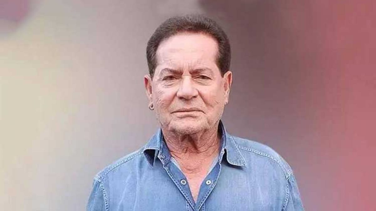News18 Showsha Reel Awards: Veteran Screenwriter Salim Khan Honoured As ...
