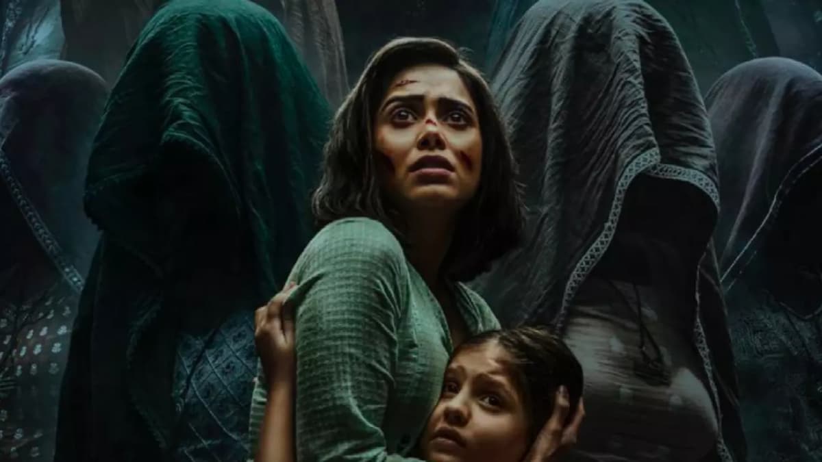 Rajkummar Rao Can’t Stop Praising Soha Ali Khan And Nushrratt Bharuccha ...