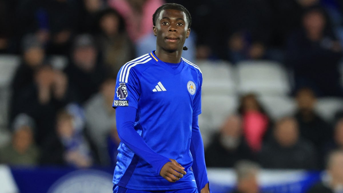 Why 15-Year-Old Debutant Jeremy Monga Wore Blank Shirt In Leicester ...