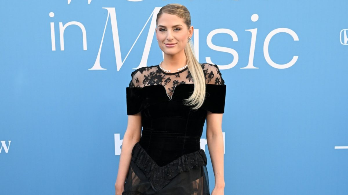 Meghan Trainor Flaunts Dramatic Transformation, Confirms Using Weight ...