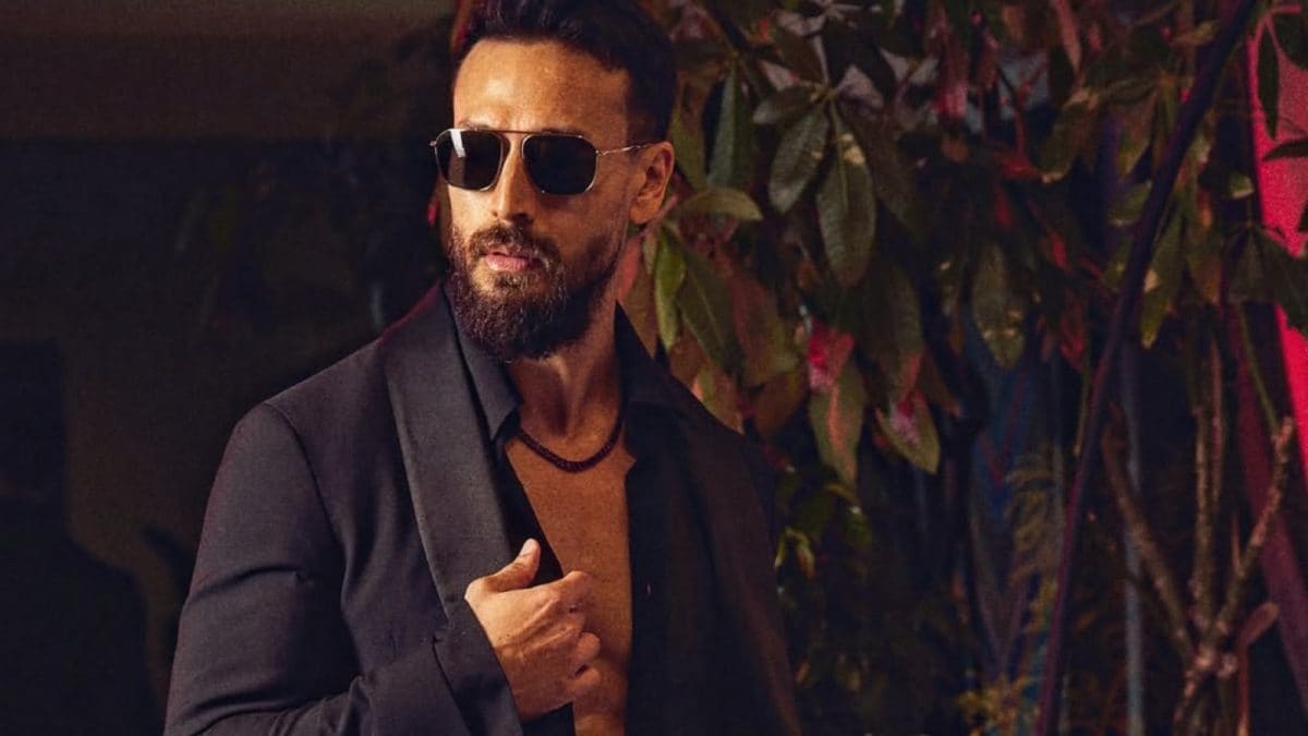 Tiger Shroff Death Threat: Mumbai Police Probe Murder Plot, Arrest ...