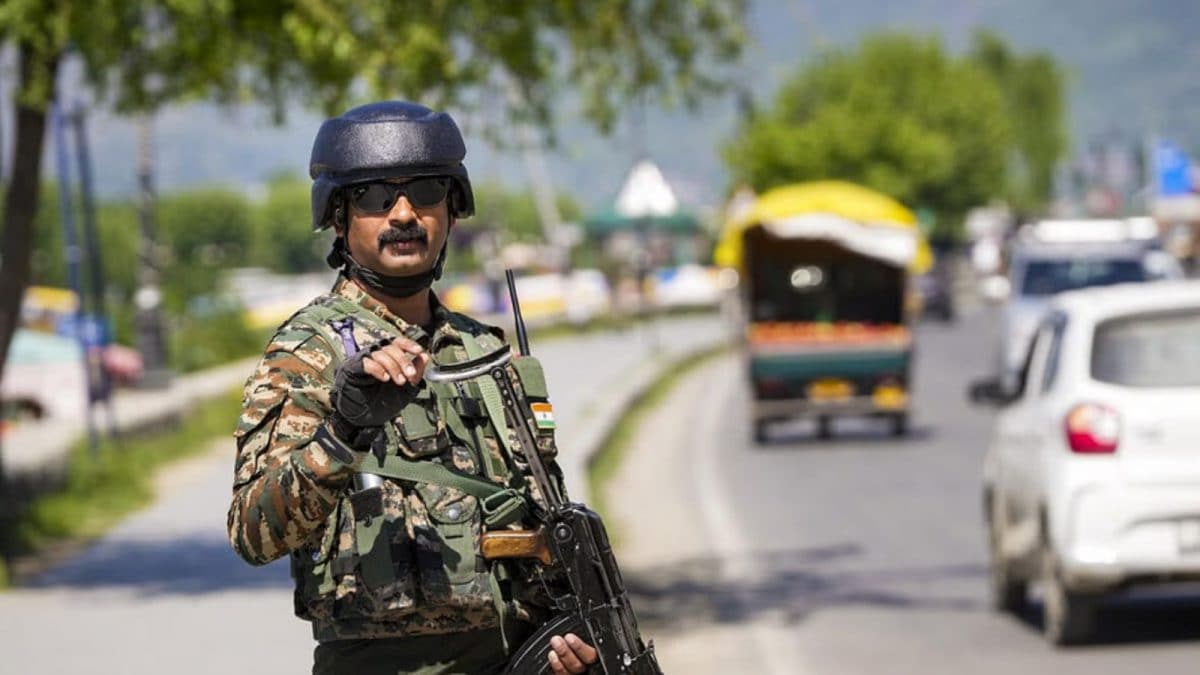 Pahalgam Attack: 48 Tourist Destinations Out Of 87 In Kashmir Closed ...