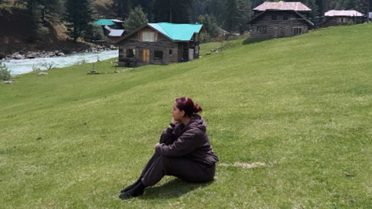 Inside Aaliyah Kashyap’s Dreamy Kashmir Getaway With Husband Shane ...