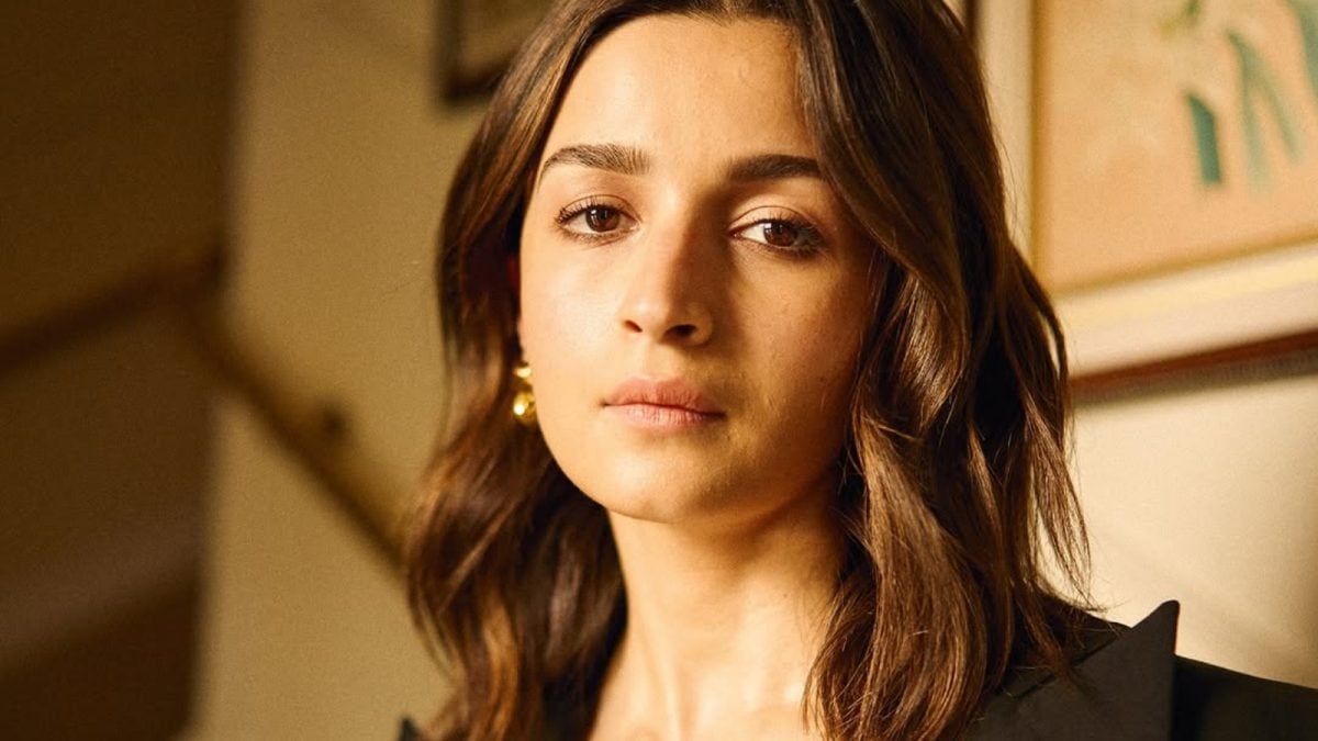 Alia Bhatt Gets Emotional, Posts About Sacrifices Of Jawans: 'We Stand ...