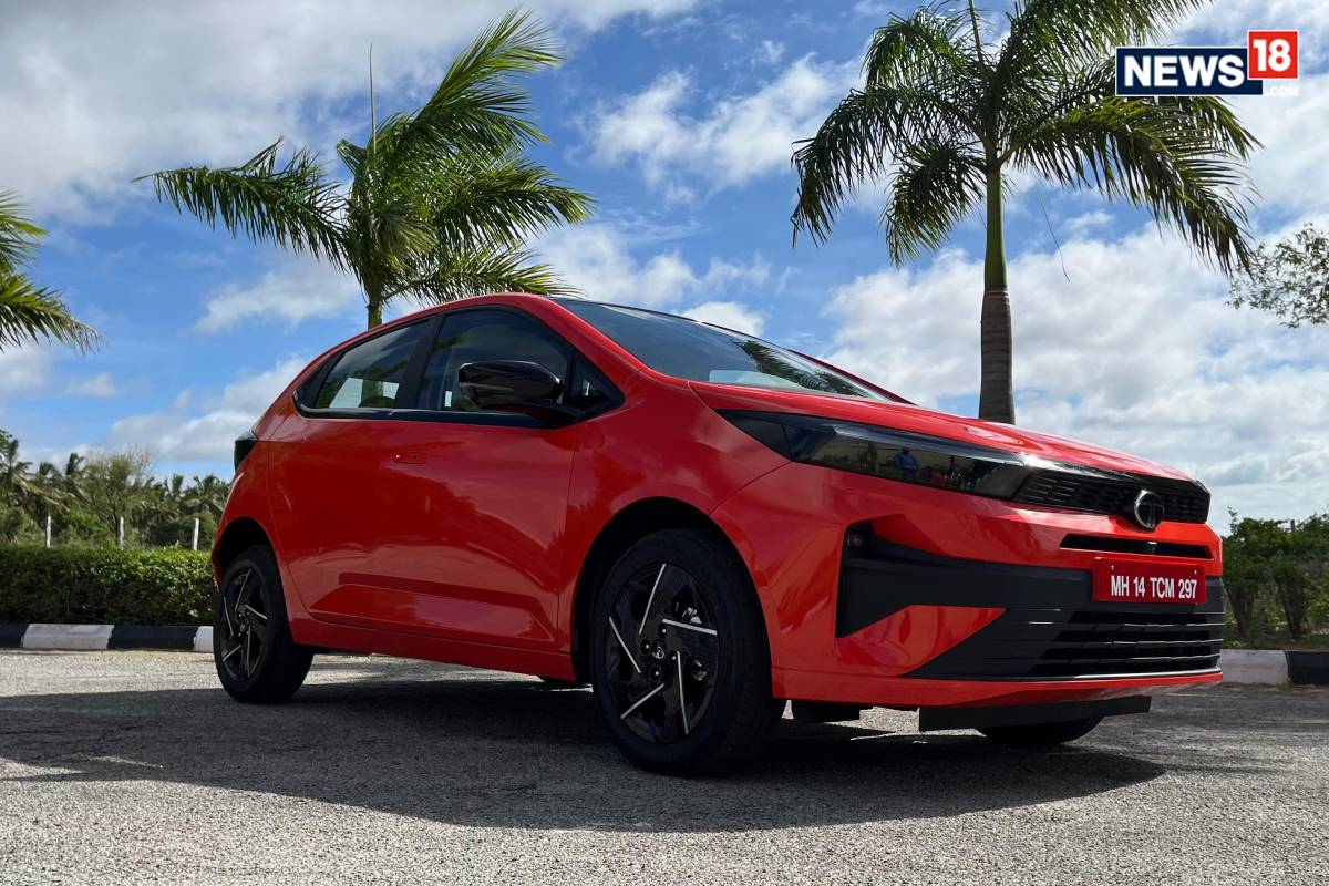 Tata Altroz Facelift in Pics: See Design, Features, Road Presence ...