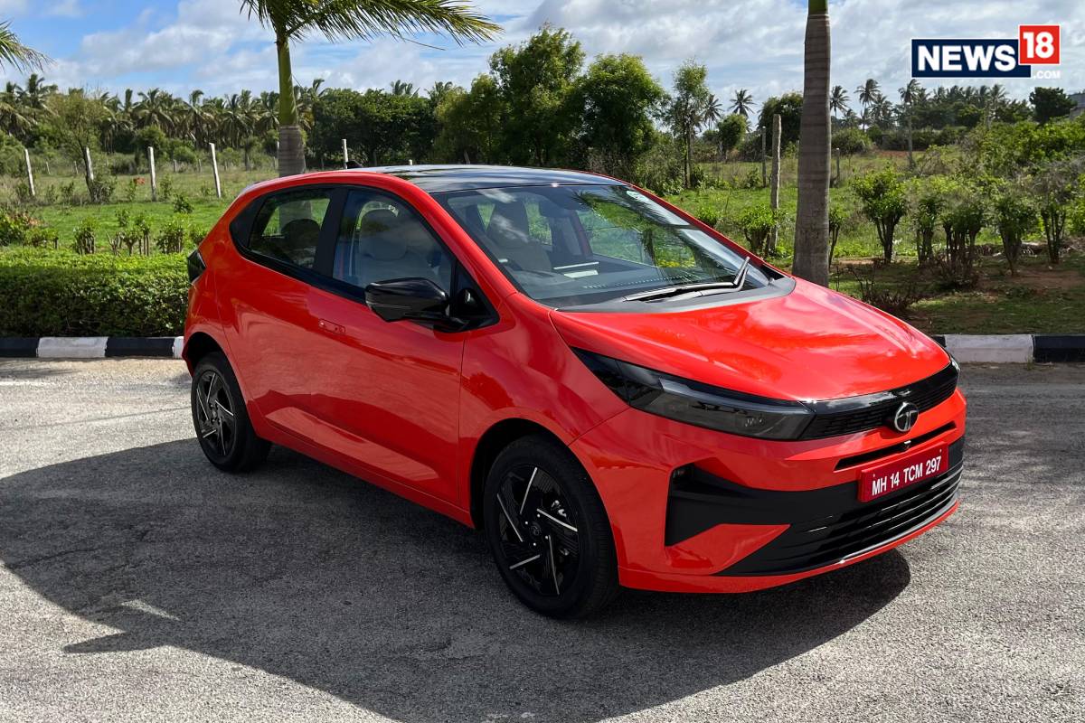 Tata Altroz Facelift in Pics: See Design, Features, Road Presence ...
