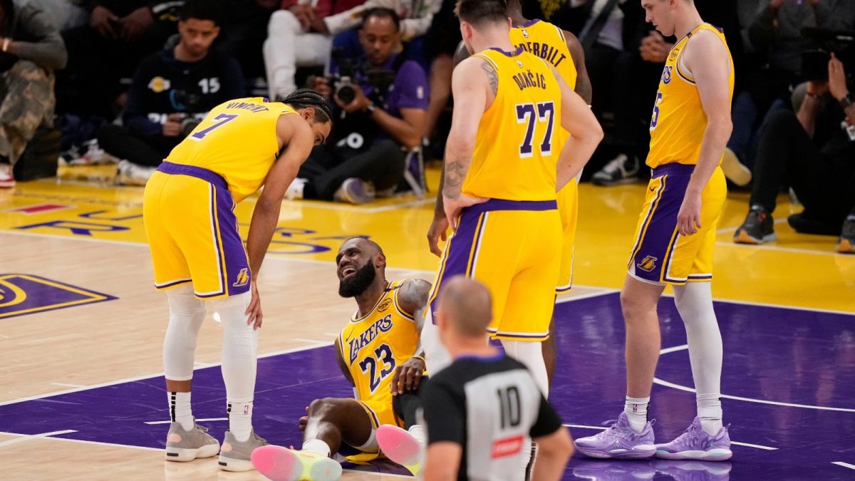 Did LeBron James Play Injured In The NBA Playoffs? Lakers Superstar ...