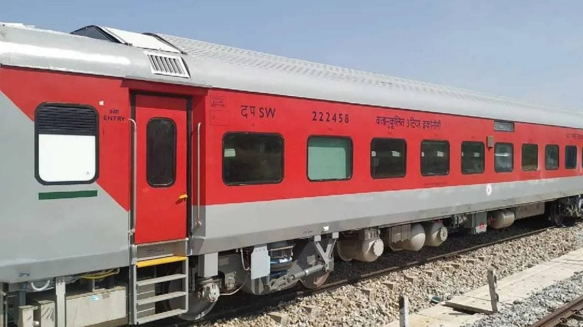 SMVT Bengaluru-Murdeshwar Express Gets LHB Coaches: What You Need to ...