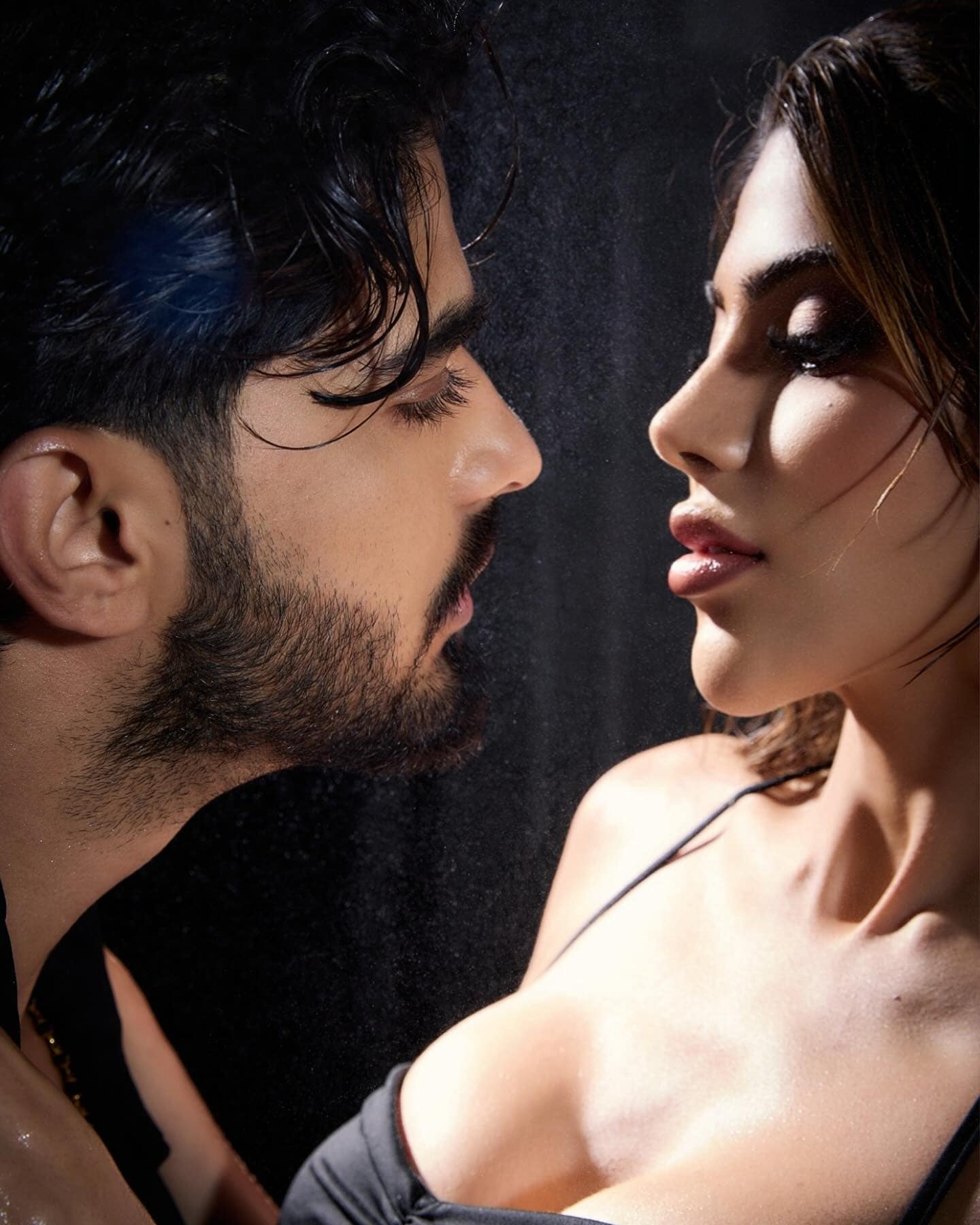 Nikki Tamboli And Boyfriend Arbaz Patel's Hot Photoshoot Sets Instagram On Fire, See The Sexy ...