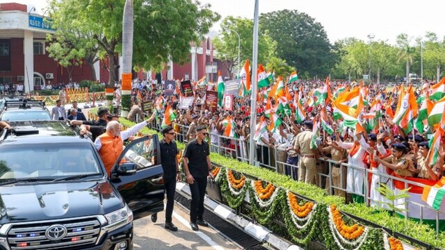 PM Modi Receives Grand Welcome In Vadodara During First Gujarat Visit ...